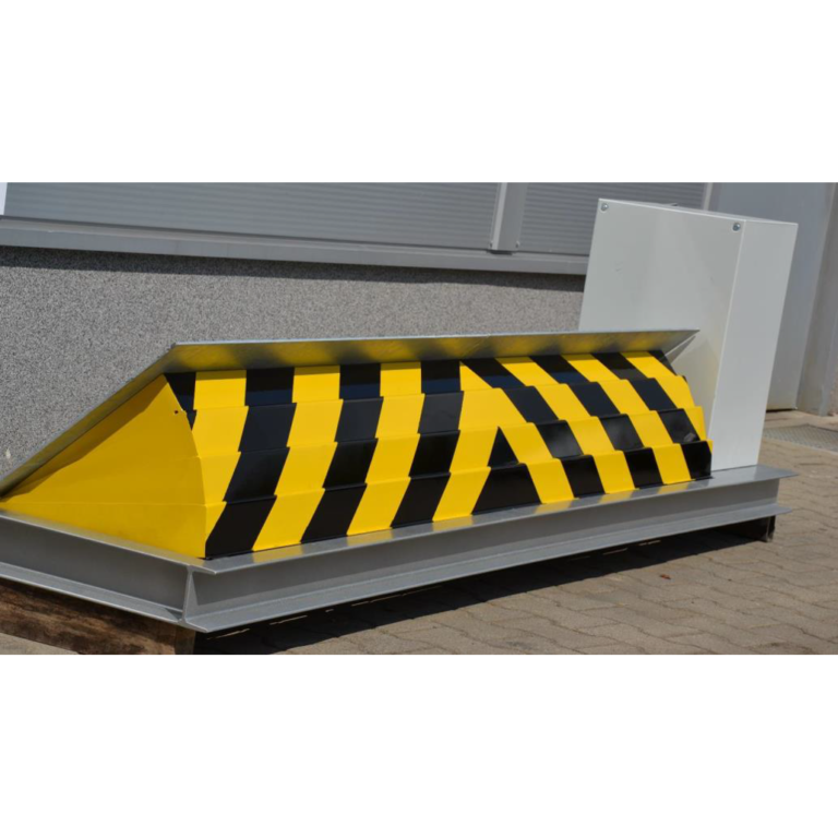 GUARD Electromechanical surface mount road blocker